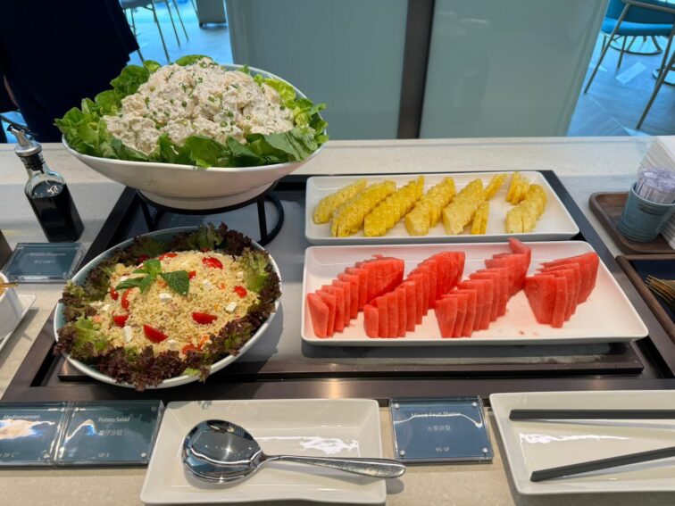 Kyra Lounge 已經開幕！可用Priority Pass免費進入！有豬扒飯食